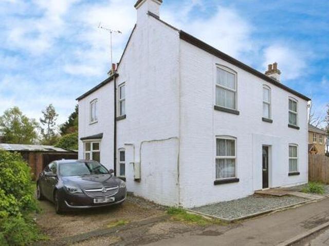 4 Bedroom Detached House For Sale In Sawtry