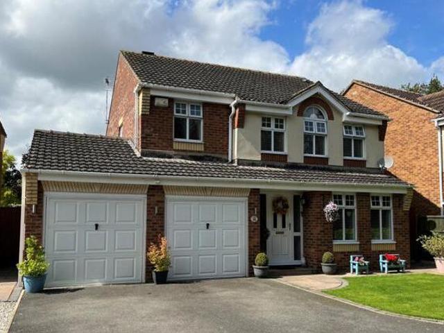 4 Bedroom Detached House For Sale In Saxilby