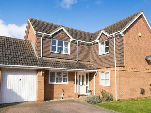 4 Bedroom Detached House For Sale In Saxilby