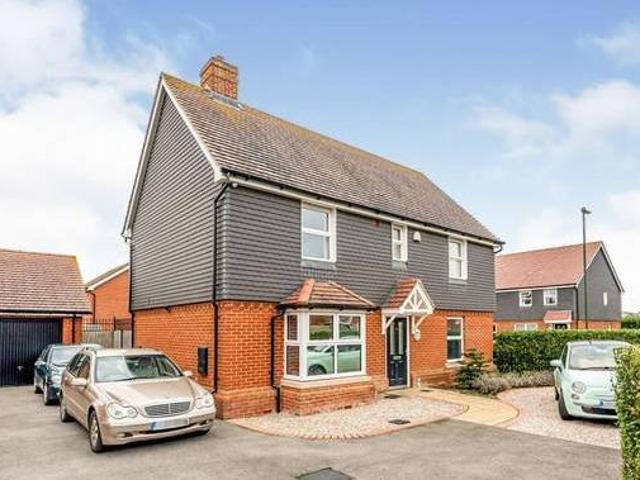 4 bedroom detached house for sale in Sackville Gardens Barnham Bognor Regis PO22