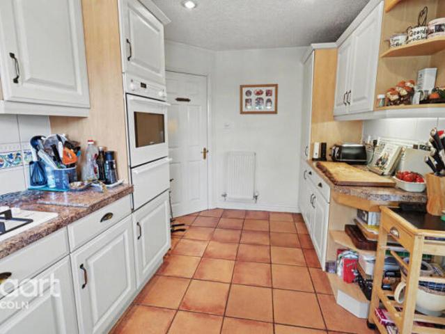 4 bedroom detached house for sale in Salisbury Drive, Bracebridge Heath, LN4
