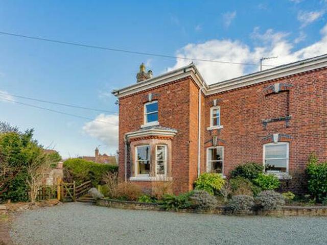4 bedroom detached house for sale in Salisbury Road Market Drayton Shropshire TF9 1AP TF9