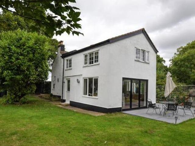 4 Bedroom Detached House For Sale In Saltfleetby