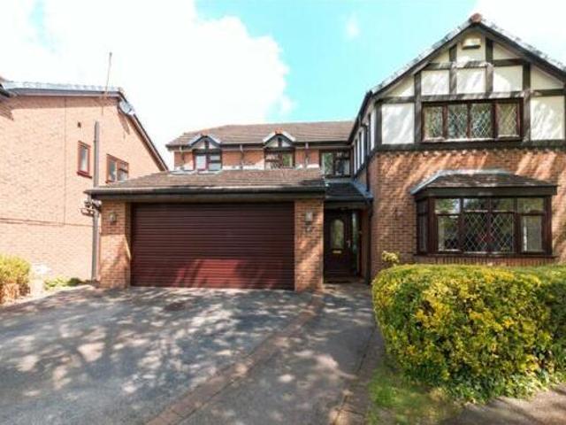 4 Bedroom Detached House For Sale In Sandbach, Cheshire