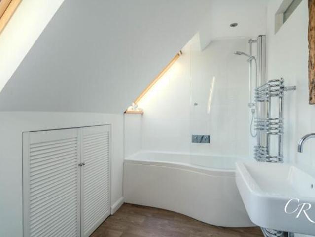 4 bedroom detached house for sale in Sandford Mill Close, Cheltenham, GL53