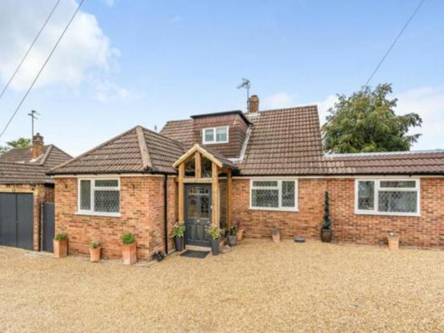4 Bedroom Detached House For Sale In Sandhurst, Berkshire