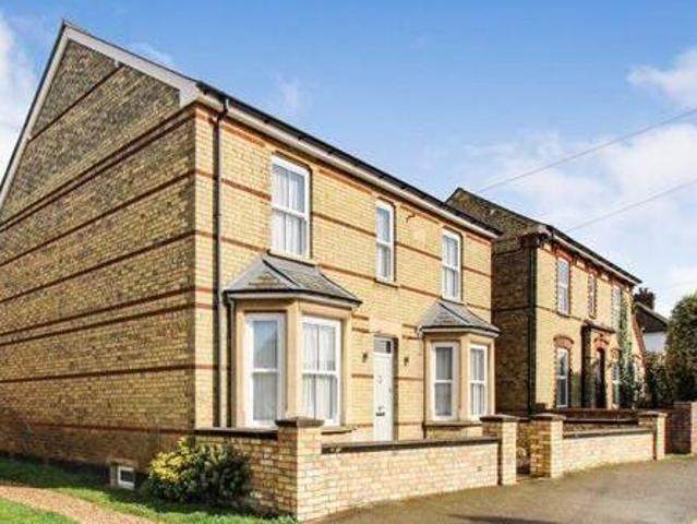 4 Bedroom Detached House For Sale In Sandy