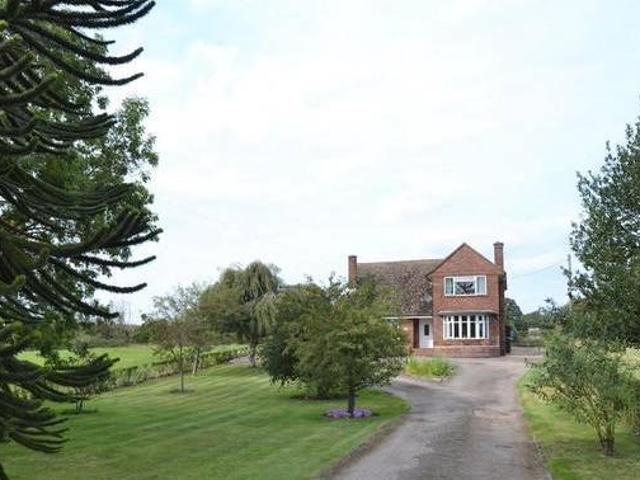 4 bedroom detached house for sale in Sankence Aylsham NR11