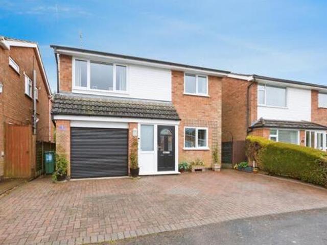 4 Bedroom Detached House For Sale In Sapcote, Leicester