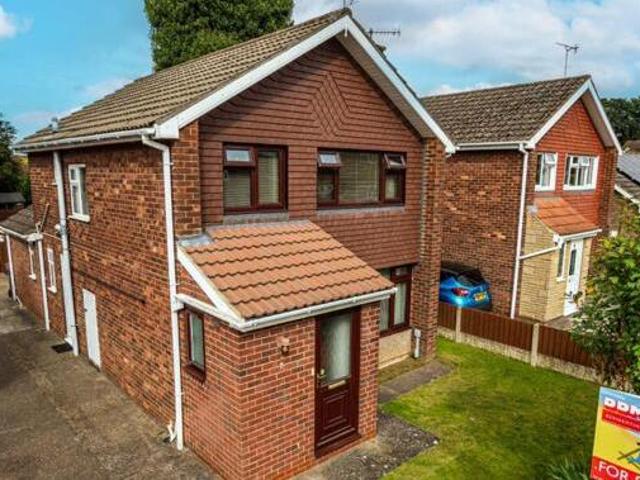 4 Bedroom Detached House For Sale In Scunthorpe, North Lincolnshire