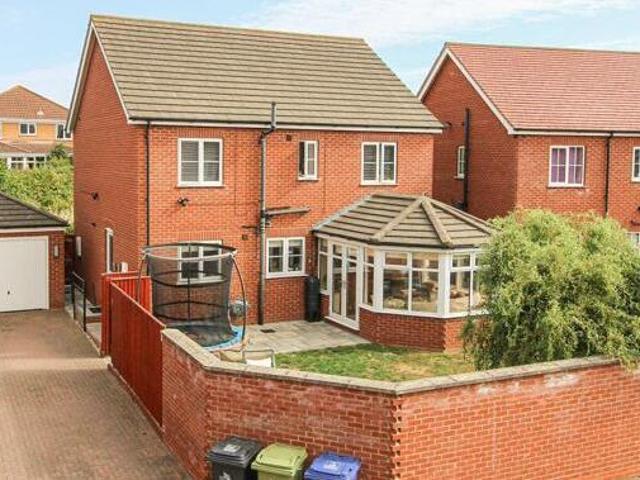 4 Bedroom Detached House For Sale In Scartho Top, Grimsby