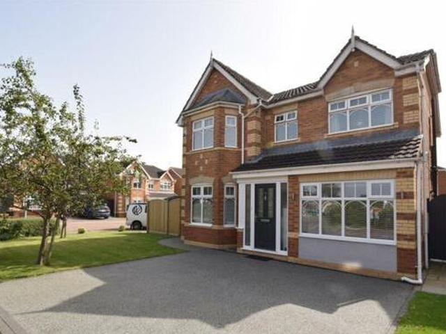 4 Bedroom Detached House For Sale In Scartho Top, Scartho