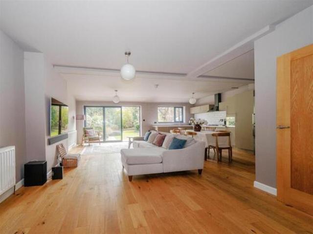 4 bedroom detached house for sale in School Road, Moseley, Birmingham, B13