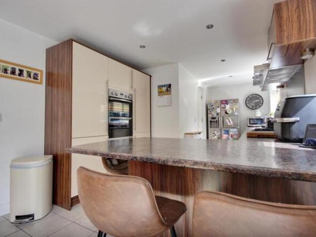 4 bedroom detached house for sale in Scholars Drive, Hull, HU5