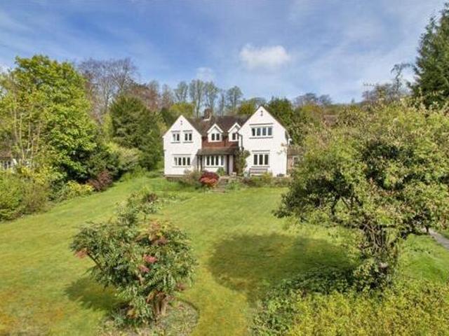 4 Bedroom Detached House For Sale In Sevenoaks, Kent