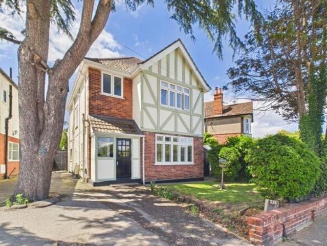 4 bedroom detached house for sale in Seafield Road, Southbourne, Bournemouth, Dorset, BH6