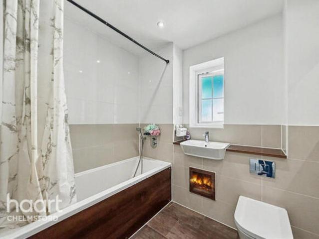 4 bedroom detached house for sale in Searle Crescent, Chelmsford, CM1