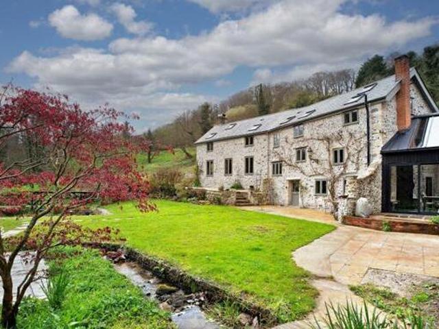 4 Bedroom Detached House For Sale In Seaton, Devon