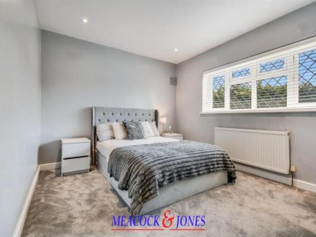 4 bedroom detached house for sale in Selwood Road, Brentwood, CM14