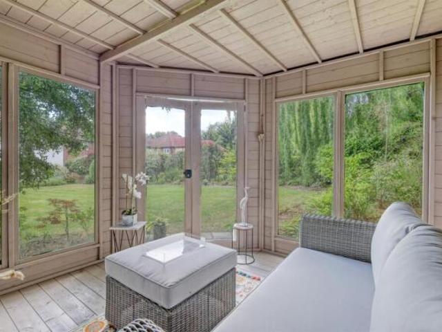 4 bedroom detached house for sale in Selwood Road, Brentwood, CM14