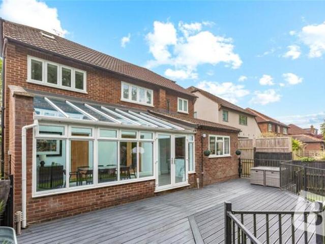 4 bedroom detached house for sale in Selwood Road, Brentwood, Essex, CM14