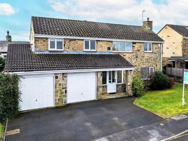 4 Bedroom Detached House For Sale In Shadwell