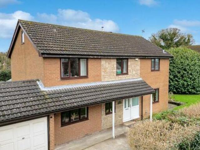 4 Bedroom Detached House For Sale In Shadwell