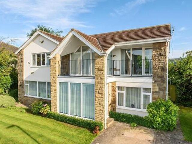 4 Bedroom Detached House For Sale In Shadwell, Leeds