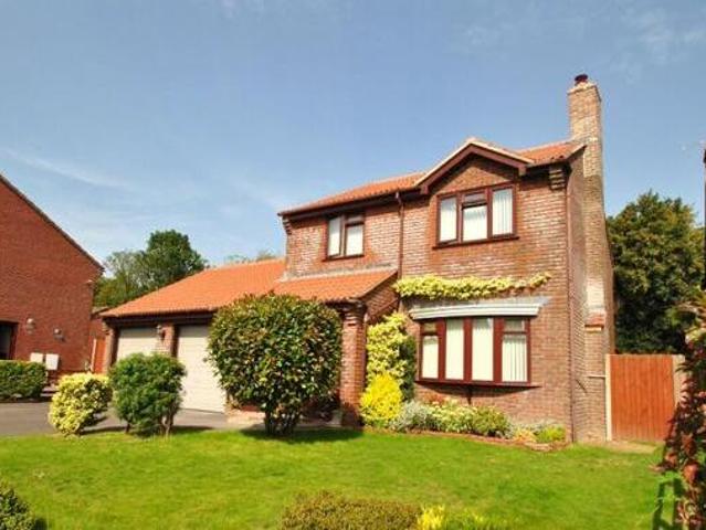 4 Bedroom Detached House For Sale In Shaftesbury, Dorset