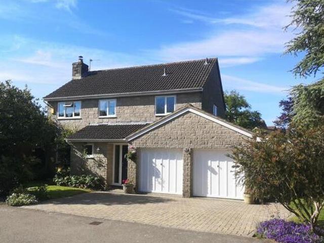4 Bedroom Detached House For Sale In Shaftesbury, Dorset