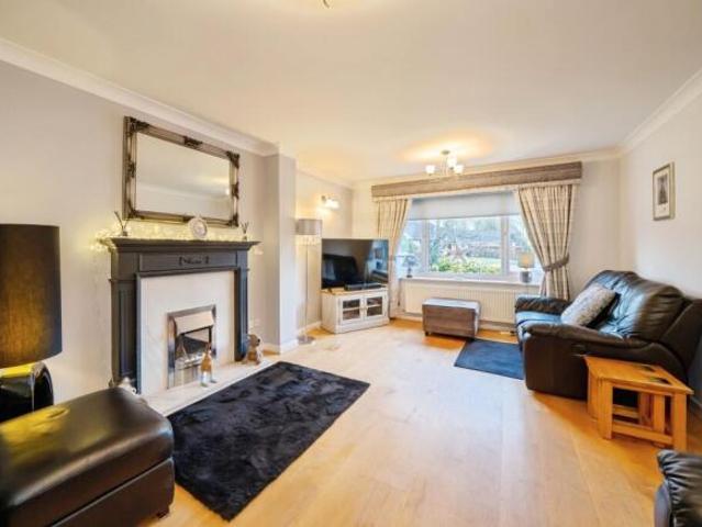 4 bedroom detached house for sale in Sharon Park Close, Warrington, WA4