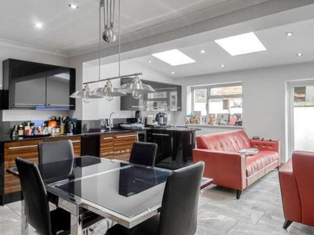 4 Bedroom Detached House For Sale In Sheffield