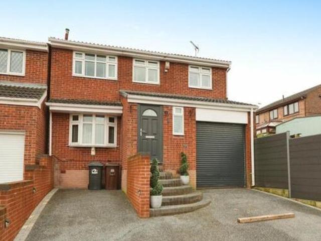 4 Bedroom Detached House For Sale In Sheffield