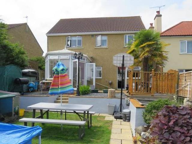 4 bedroom detached house for sale in Shellard Road Filton Bristol BS34