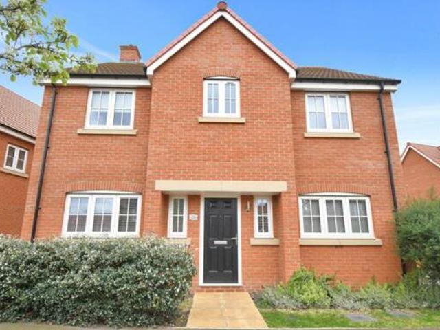 4 Bedroom Detached House For Sale In Shortstown, Bedford