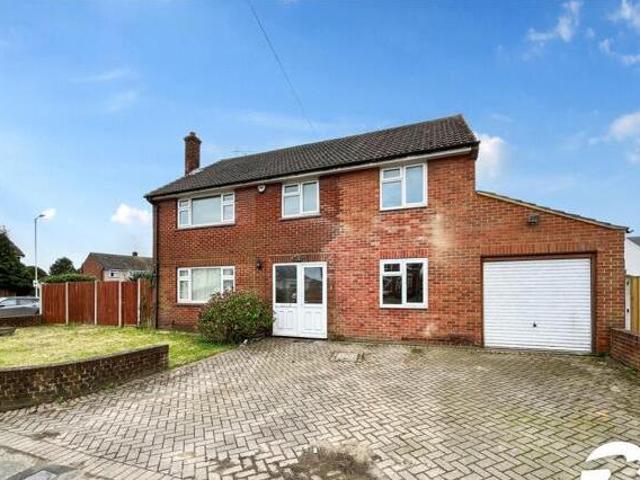 4 Bedroom Detached House For Sale In Sittingbourne, Kent