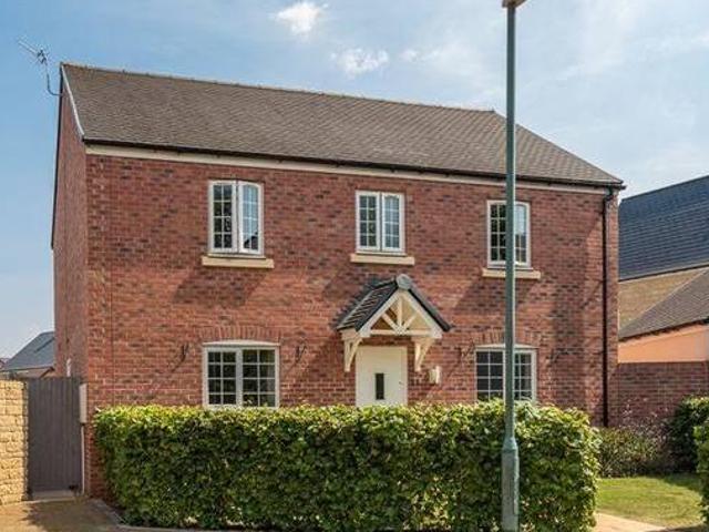 4 bedroom detached house for sale in Siddeley Close Gloucester GL3