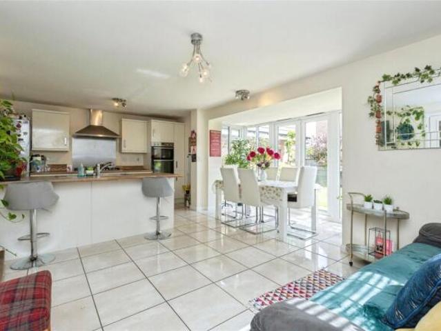 4 bedroom detached house for sale in Slatewalk Way, Glenfield, Leicester, LE3