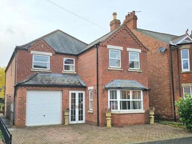 4 Bedroom Detached House For Sale In Sleaford