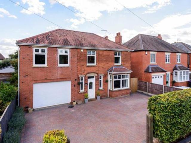 4 Bedroom Detached House For Sale In Sleaford, Lincolnshire