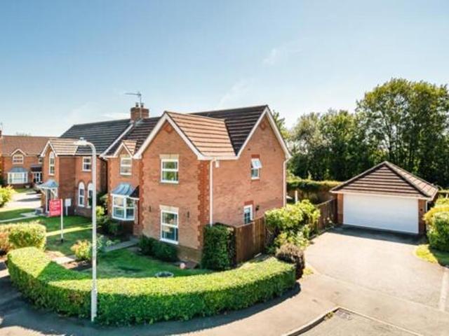 4 Bedroom Detached House For Sale In Sleaford, Lincolnshire