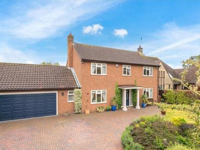 4 Bedroom Detached House For Sale In Sleaford, Lincolnshire