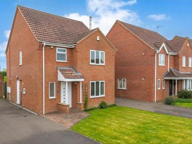 4 Bedroom Detached House For Sale In Sleaford, Lincolnshire