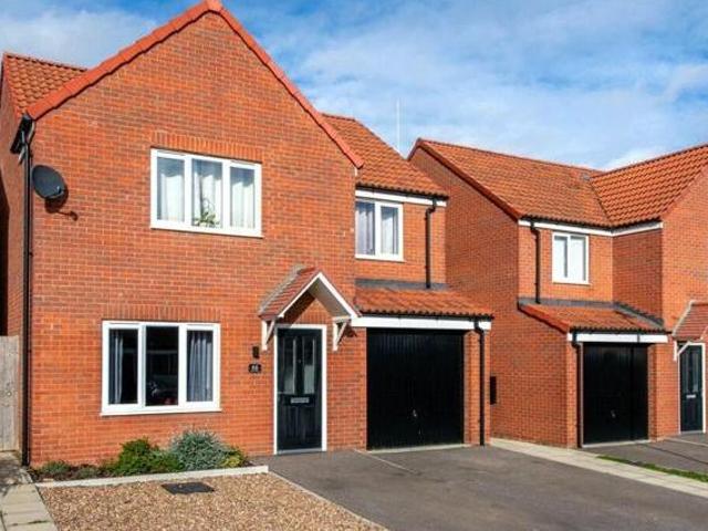 4 Bedroom Detached House For Sale In Sleaford, Lincolnshire