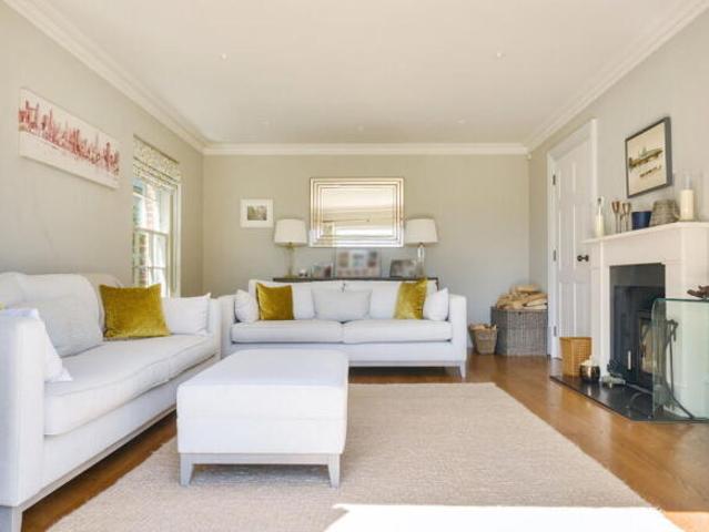 4 bedroom detached house for sale in Sleepers Hill, Winchester, SO22