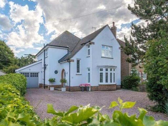 4 Bedroom Detached House For Sale In Spalding