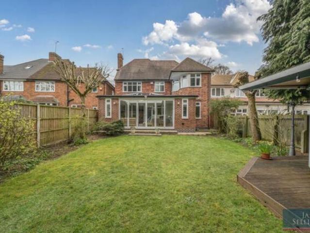 4 bedroom detached house for sale in Spencefield Lane, Evington, Leicester, LE5