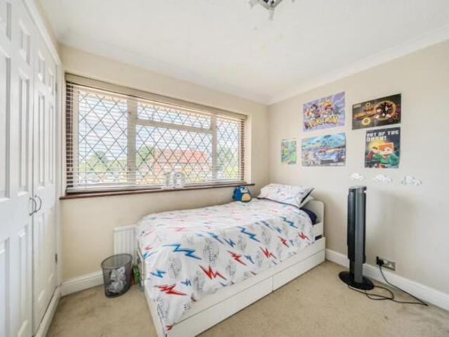4 bedroom detached house for sale in Spring Lane, Cippenham, Berkshire, SL1