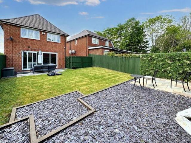 4 bedroom detached house for sale in Springfield Gardens, Prestwich, M25