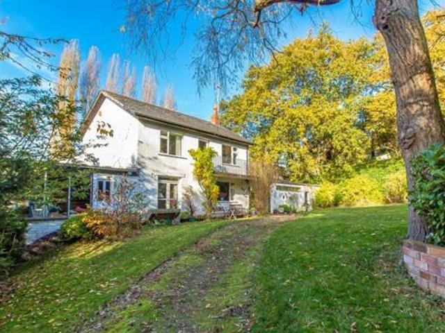 4 Bedroom Detached House For Sale In Squires Drive, Bestwood Village